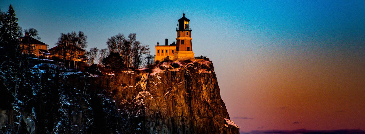 où se trouve le phare de Split Rock