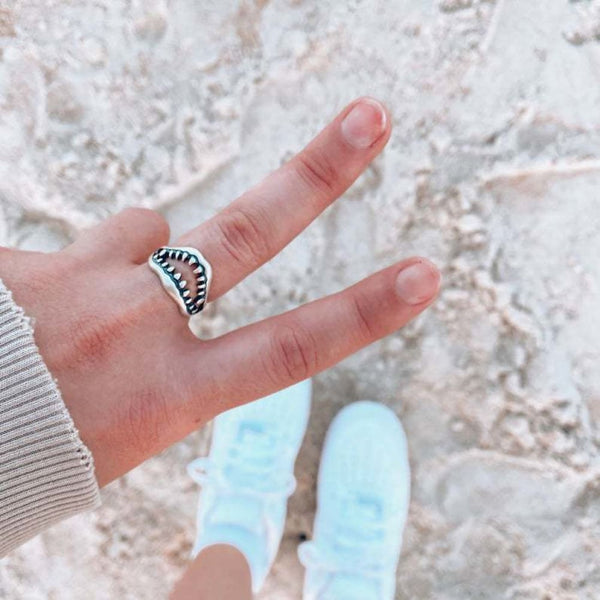 Shark Ring
